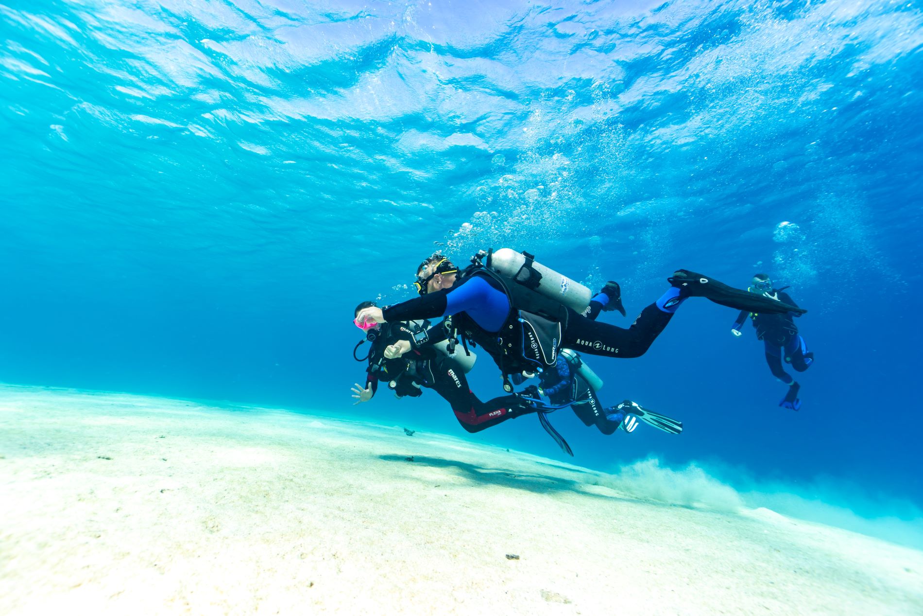 Scuba diver – Marsa Alam Diving Center | Deep south-divers PADI & SDI.